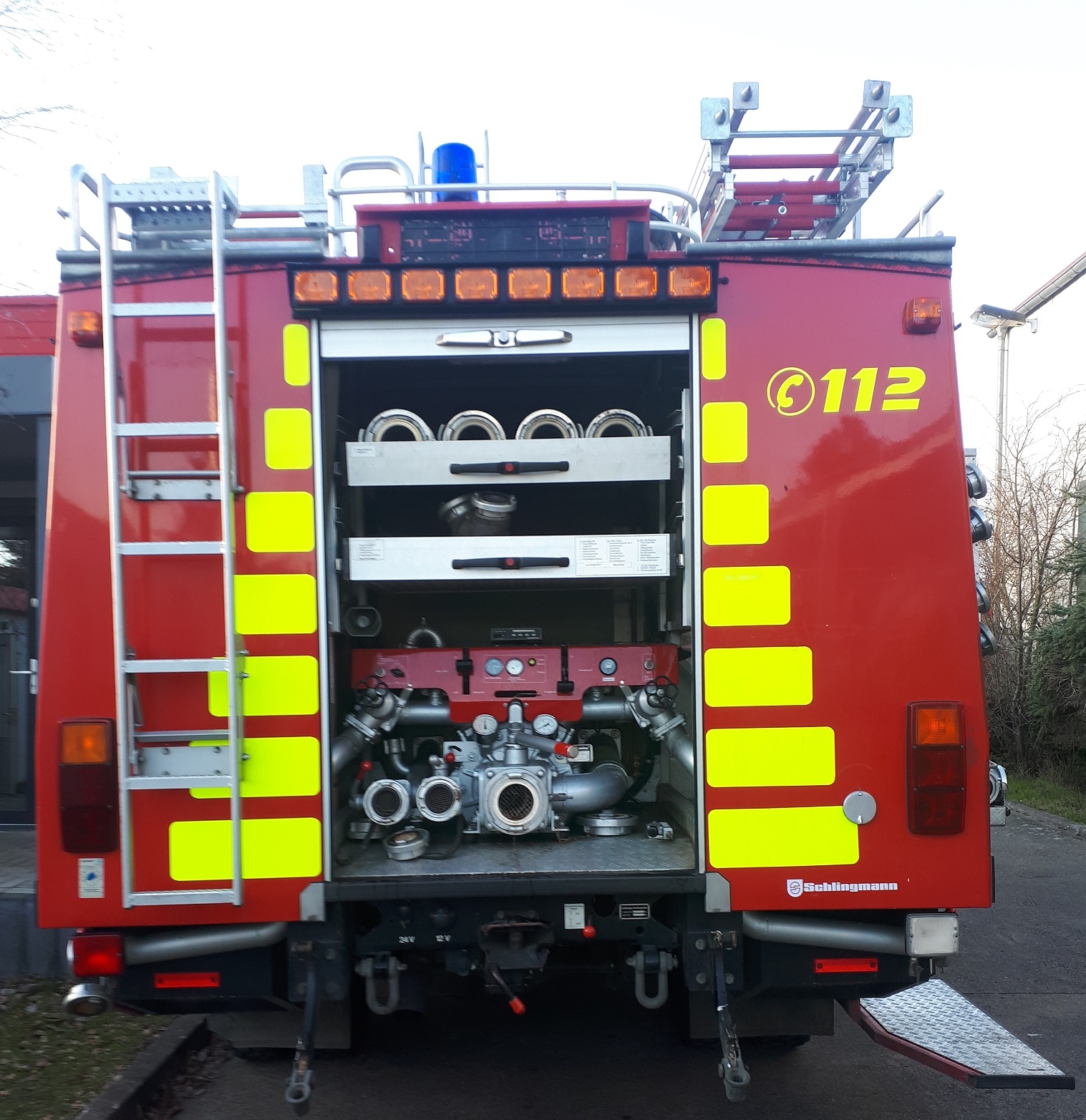 Löschgruppenfahrzeug LF 16 /12 MB 1222 AF Aufbau Schlingmann